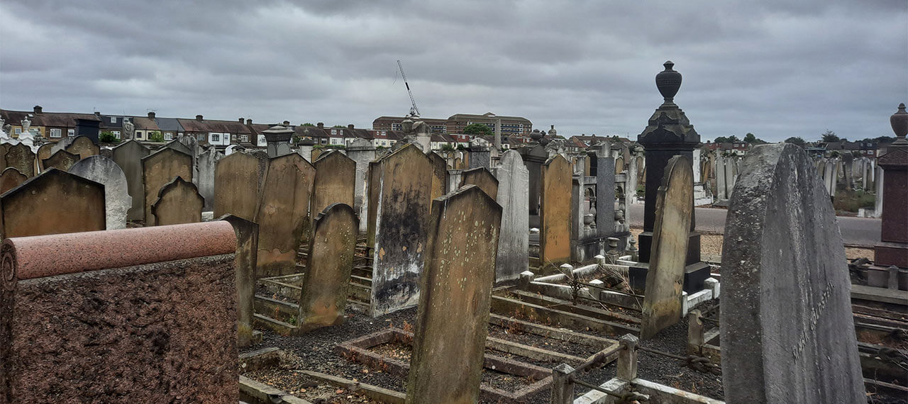 How to Find the Grave of Jack the Ripper in East Ham Jewish Cemetery ...