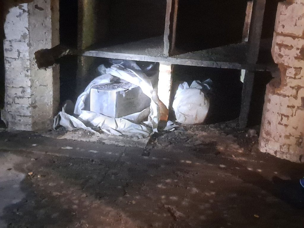 Visiting the Crypt of Nunhead Cemetery: A Creepy Gem in London | Tom ...